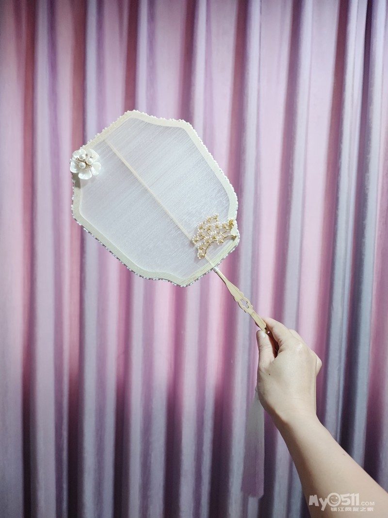 蚕丝扇的制作 - 女性天地 - 梦溪论坛 镇江,时事,招聘,求职,社区,房产,装修,美食,摄影, 汽车,摄影,运动,女性,征婚,游戏,镇江麻将