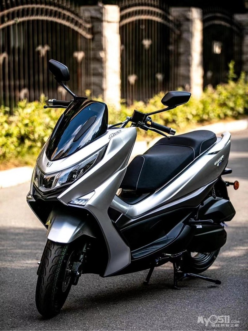 最近有没有要买豪爵uhr150的小伙伴 - 百姓话题 - 梦溪论坛 镇江,时事,招聘,求职,社区,房产,装修,美食,摄影, 汽车,摄影,运动,女性,征婚